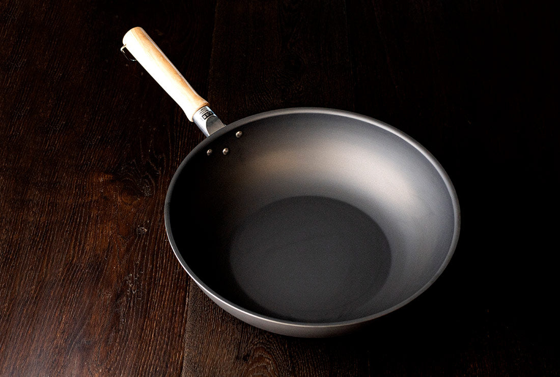 Nitride Iron Stir Fry Pan 30cm – Chef's Armoury